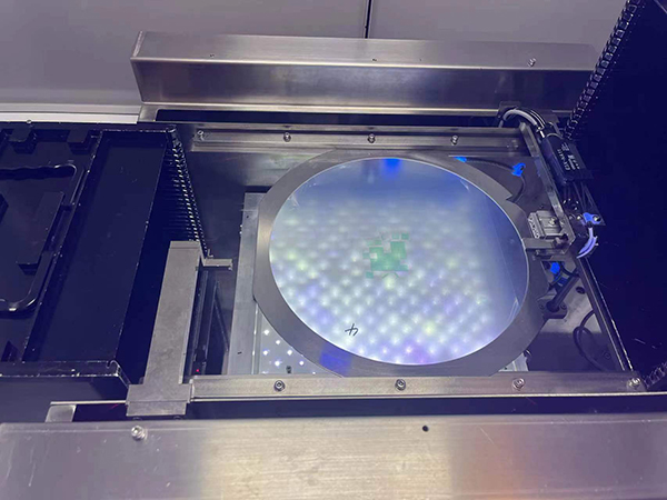 麦拉片半自动摆盘机BPM-S1-东莞市正远智能设备有限公司--半导体芯片分选机\全自动手机镜头模组贴附机、全自动手机镜头滤光片贴附机